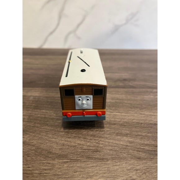 Thomas & Friends | Toys | 23 Mattel Trackmaster Toby Motorized Train ...